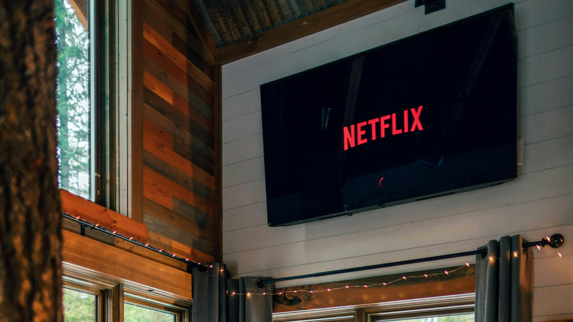 Netflix Business Model: How It Makes Money and Stays Popular - NewswireJet